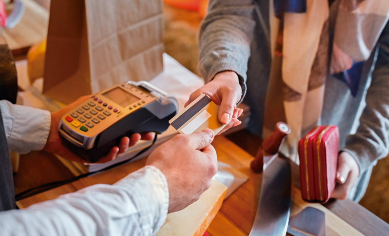 Durante el Buen Fin, te conviene pagar de esta forma | Telediario México