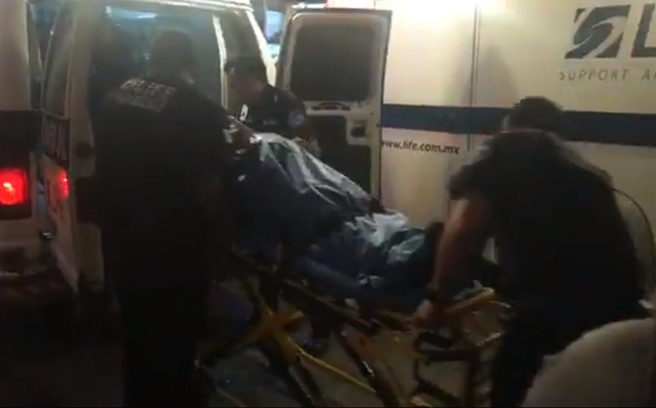 Balacera en zona hotelera de Cancún deja un muerto y 3 heridos | Telediario México