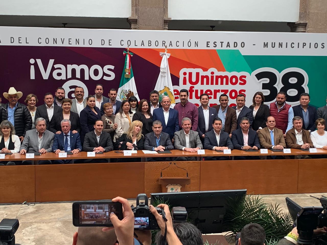Gobierno de Coahuila firmó convenio “Vamos a Michas”. | Telediario México