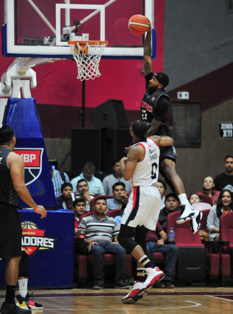 Leñadores pone la serie 2 a 1 ante Mineros | Telediario México
