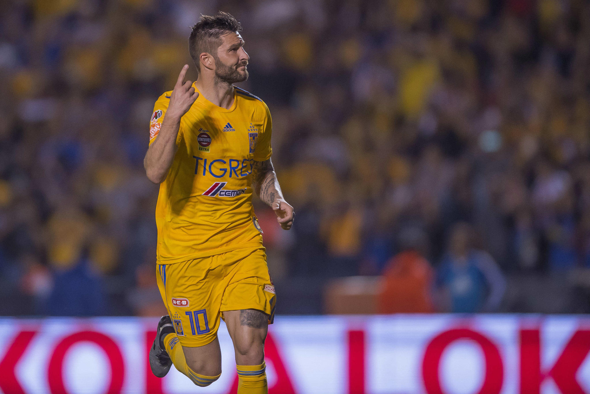 Gignac recordó un golazo que hizo con el Olympique de Marsella ...