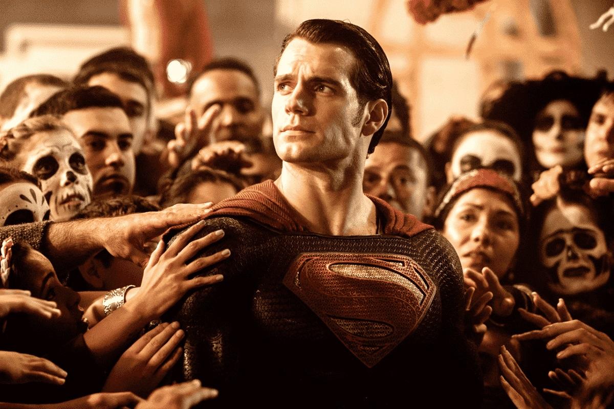 Envía 'Superman' emotivo mensaje a mexicanos por Covid-19 | Telediario ...