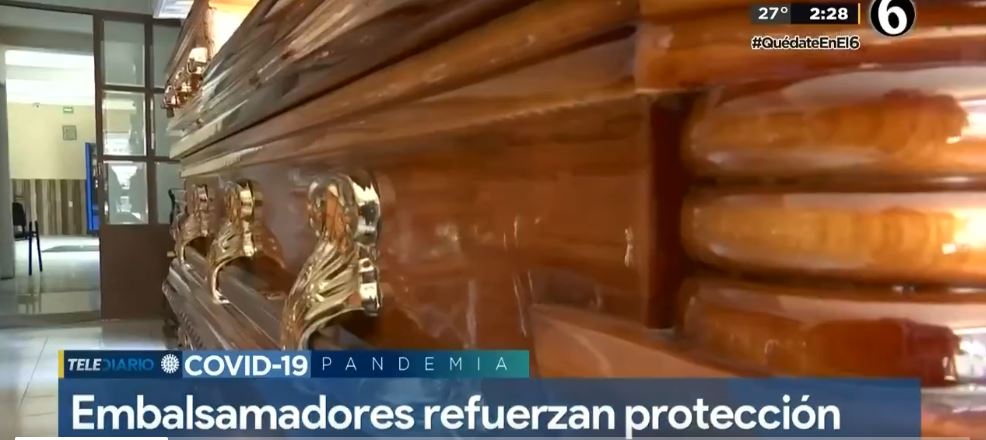 Embalsamadores han reforzado su protección ante COVID-19 | Telediario ...