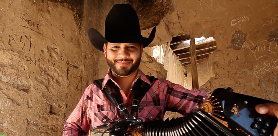 Agustín Rocha "Kikin" habla sobre su vida | Telediario México