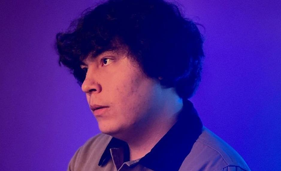 Antes me dolía mucho: Ed Maverick sobre el ciberacoso | Telediario México