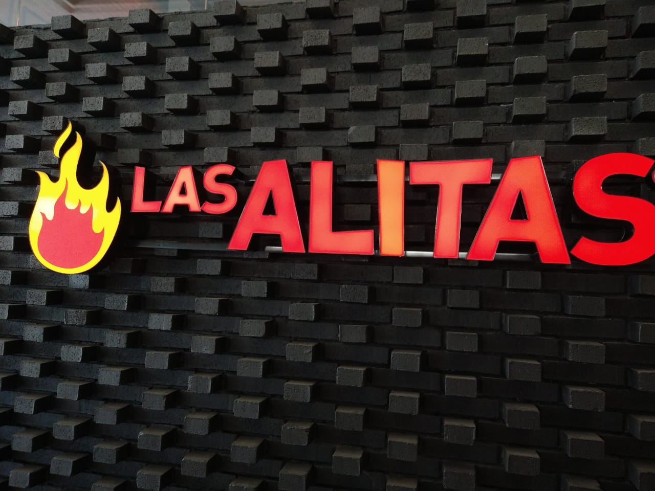 "Las Alitas" inaugura su nueva sucursal Centro Cuauhtémoc | Telediario ...