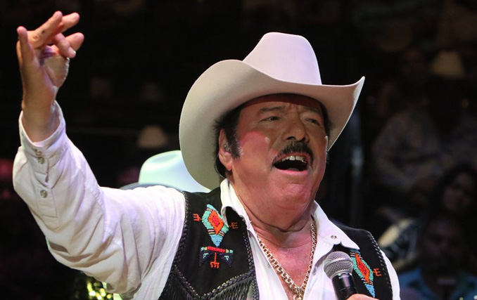 Despierta Lalo Mora y lo extuban | Telediario México