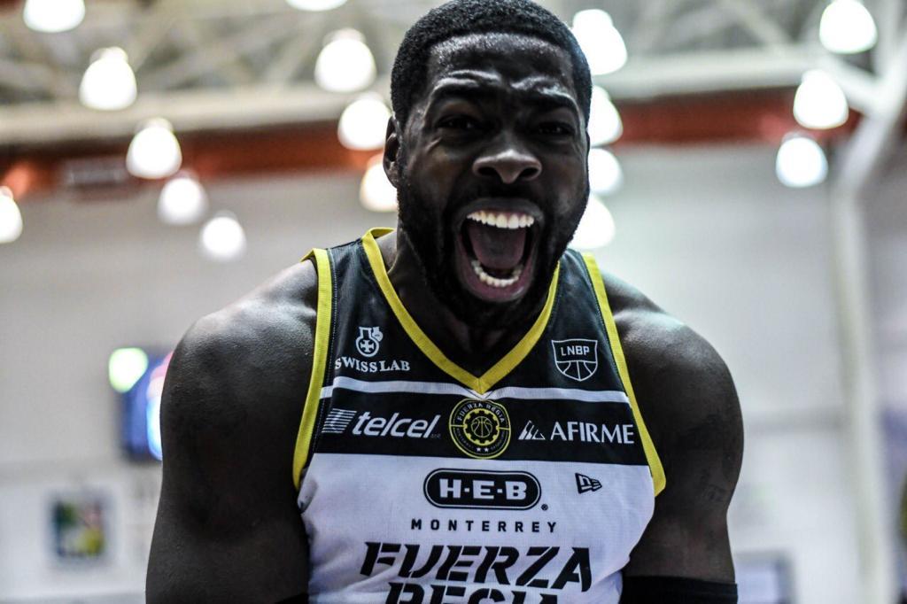 Regresa O.D. Anosike | Telediario México