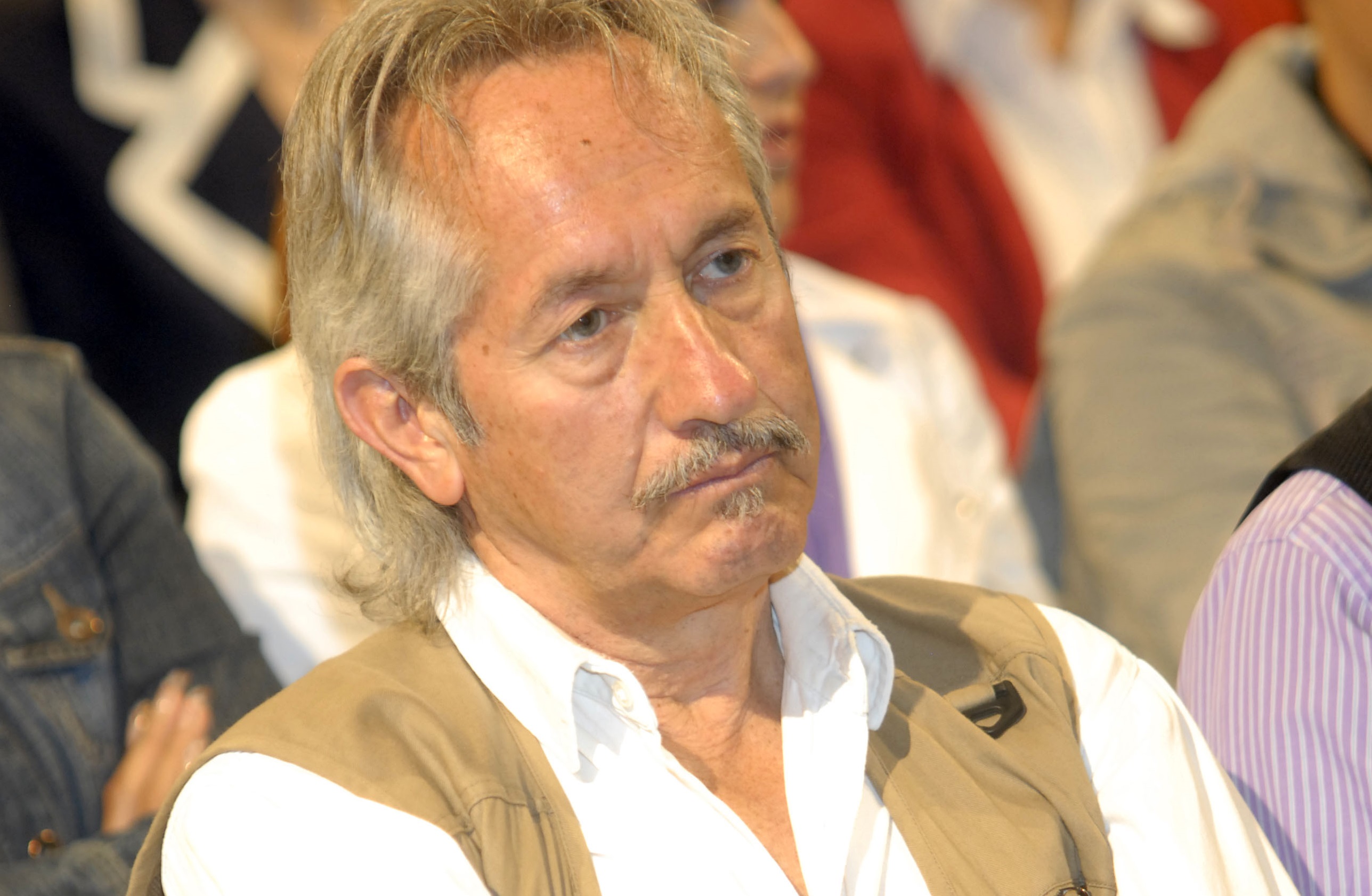 Gael García de luto: Muere el actor José Ángel García | Telediario México