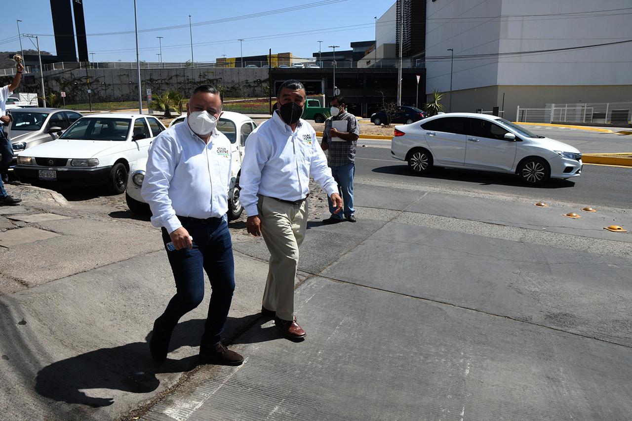 Denuncia Edgar Castro acoso de funcionarios panista en campaña ...