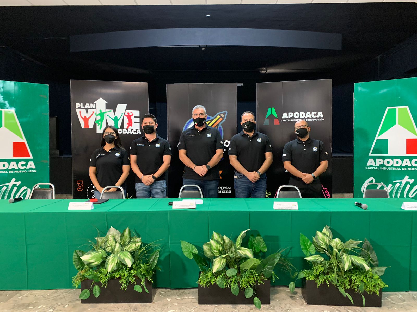 Presenta Apodaca programa para estudiantes "vamos alto" | Telediario México