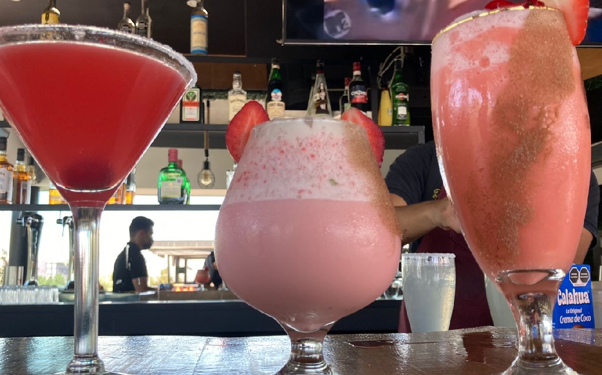 En Durango, durante octubre podrás disfrutar de bebidas en color rosa ...