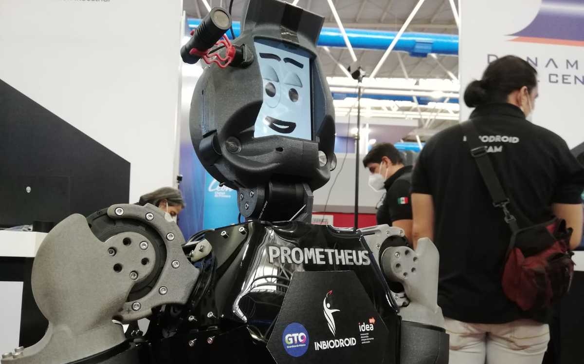 En la final guanajuatenses creadores del robot Prometheus| Telediario ...