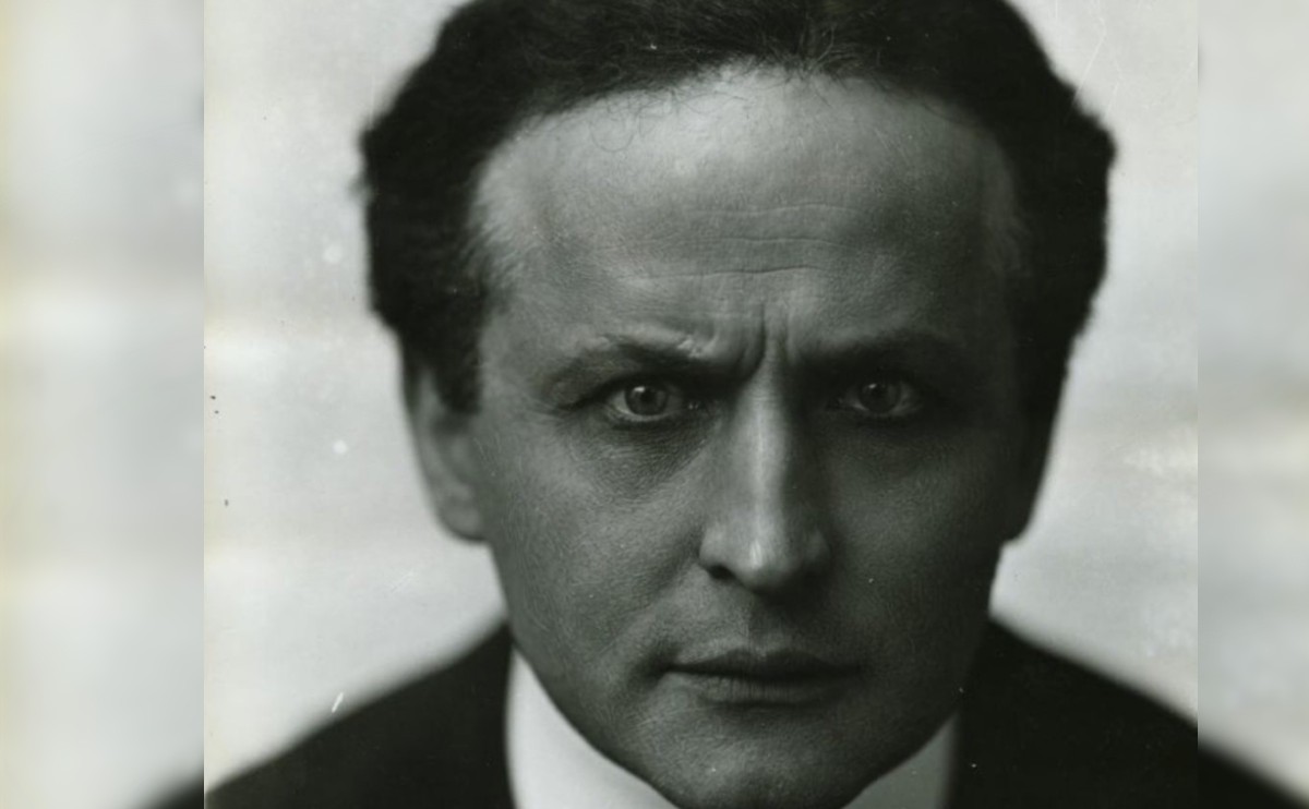 Harry Houdini: Cómo murió realmente| Telediario México