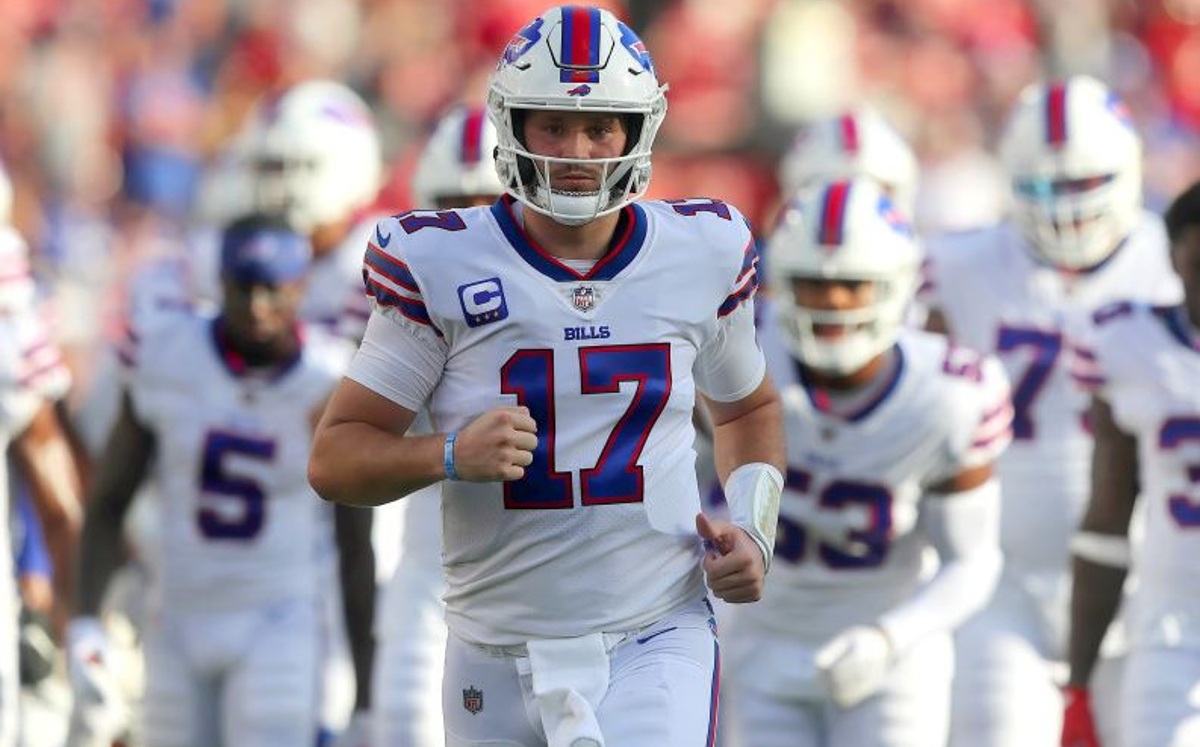 Josh Allen de Bills presenta lesión de ligamentos en el codo derecho ...