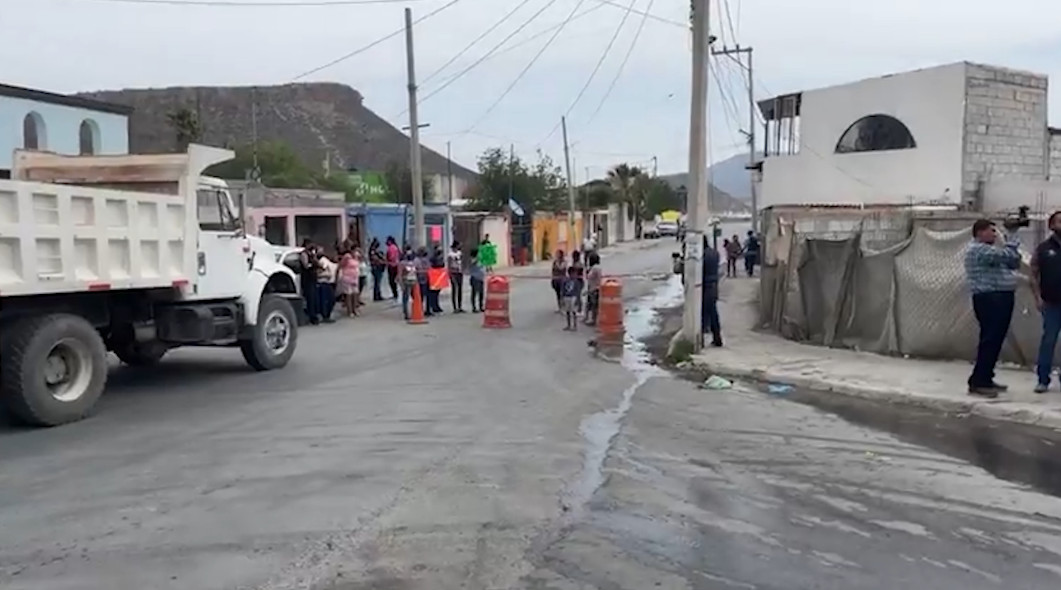 En Ramos Arizpe, vecinos se manifiestan por problemas de drenaje ...