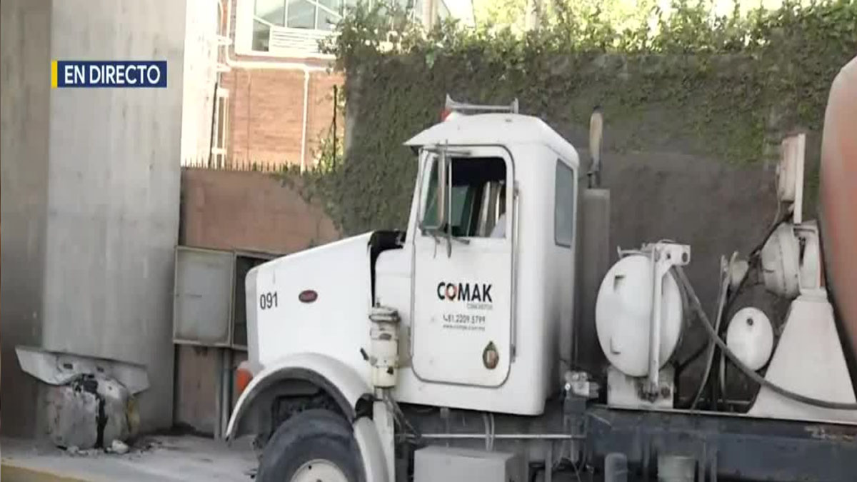 Monterrey Camión Choca Tras Quedarse Sin Frenos Telediario México