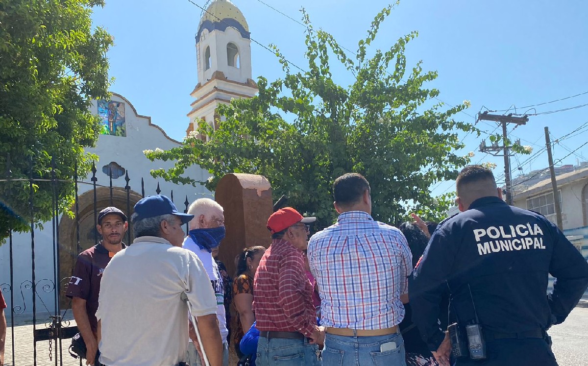 Torreón: Colonos cierran calzada Industria por falta de agua ...