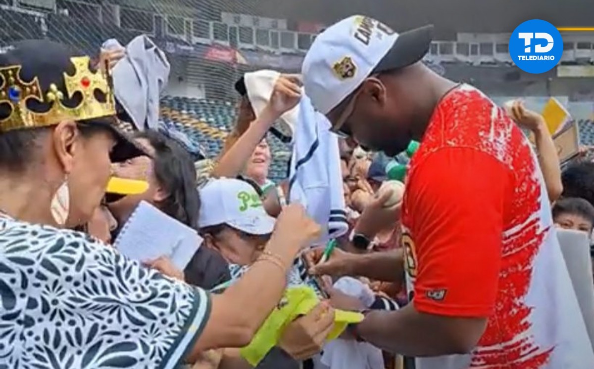 Pericos de Puebla festejan victoria de la Serie del Rey| Telediario México