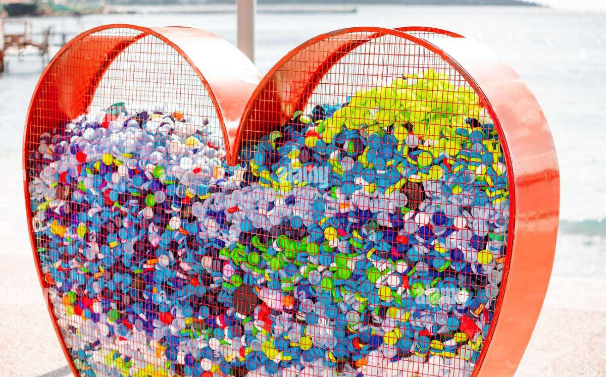 Tapas de plástico: para qué sirve donarlas| Telediario México